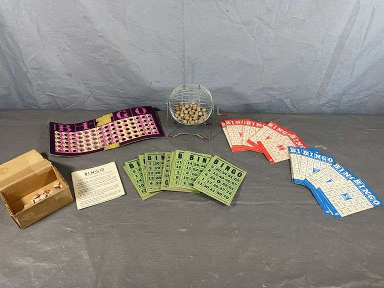 VTG Mini Bingo Set - Auction Ohio