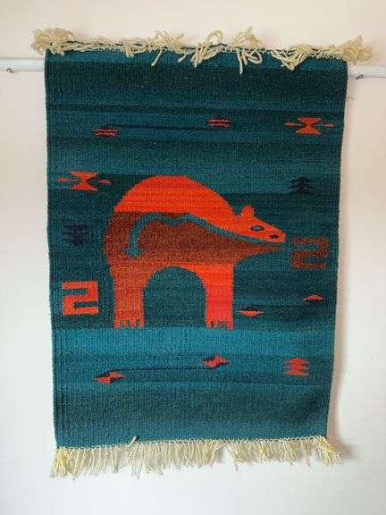Handwoven wool Native American bear tapestry - Auction Ohio