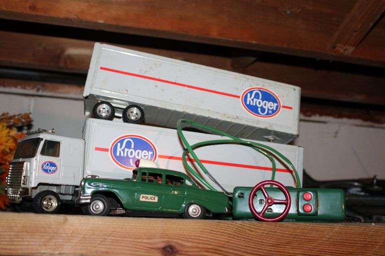 Kroger Trucks And Car - Auction Ohio