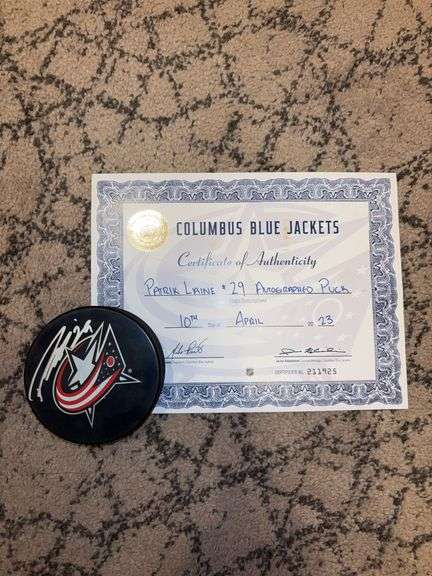 Signed Columbus Blue Jackets Puck - Auction Ohio