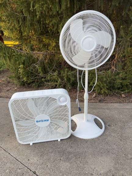 2 Fans - Auction Ohio