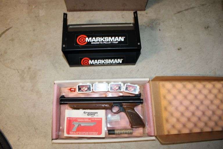 Crosman Air Pistol - Auction Ohio