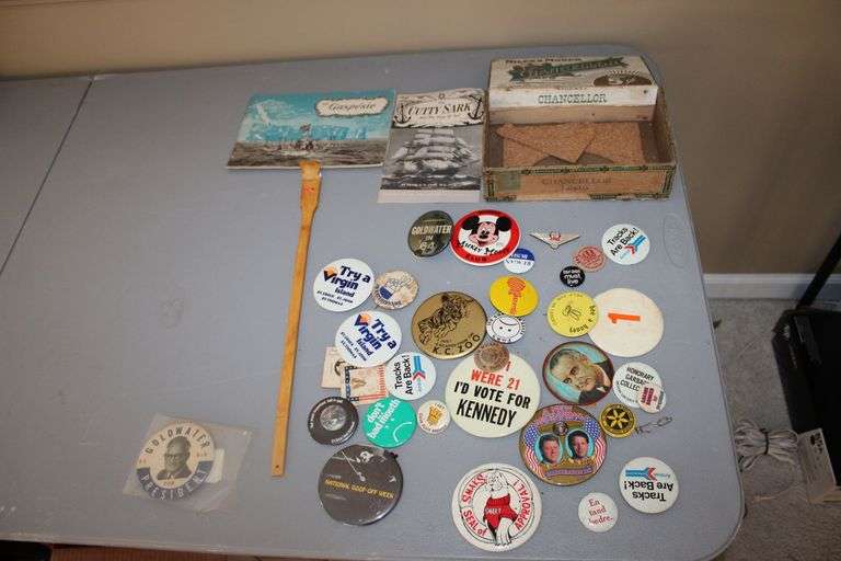 Political Buttons And Memorabilia - Auction Ohio