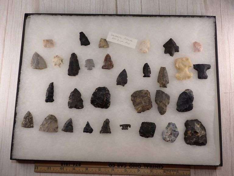 Authentic Ohio Indian Artifacts in Glass Display Case - Auction Ohio