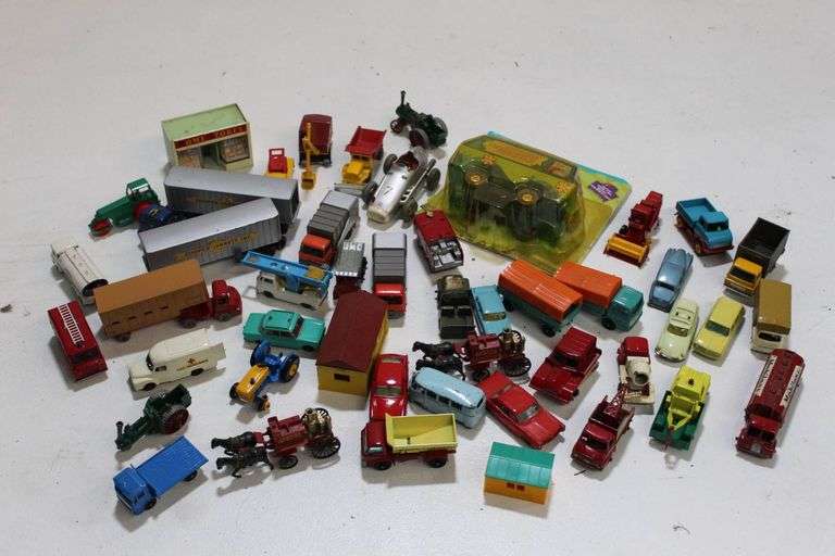 LESNEY DIECAST TOY CARS INCLUDING MYSTERY MACHINE IN ORIGINAL PACKAGE ...