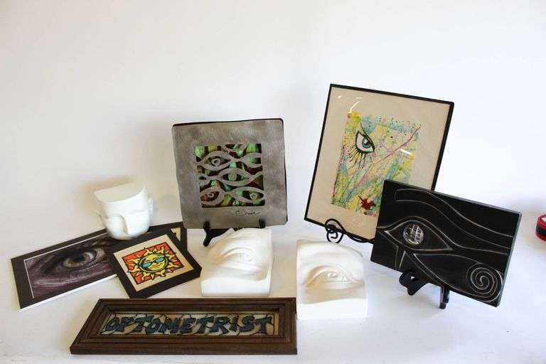 EYE-THEMED ART AND SCULPTURE COLLECTION. - Auction Ohio