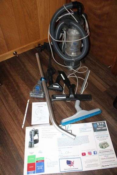 Prolux Vacuum Cleaner - Auction Ohio