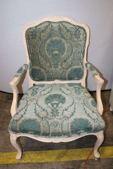 French Louis XV Style Chair - Auction Ohio