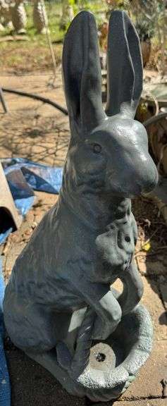 Rabbit Statue with Basket Detailing - Auction Ohio