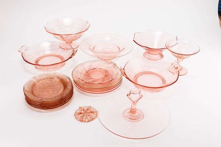 Pink Depression Glass Collection - Auction Ohio