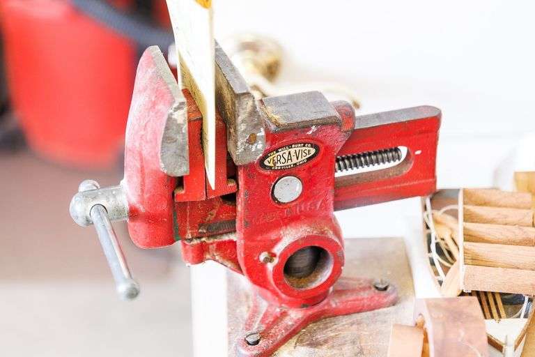 Vintage Versa Vice - Auction Ohio