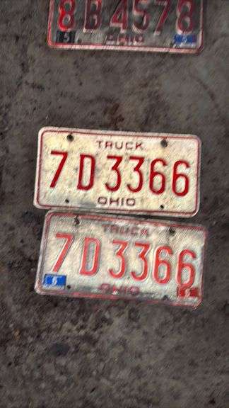 Set of Two Ohio Truck License Plates - Auction Ohio