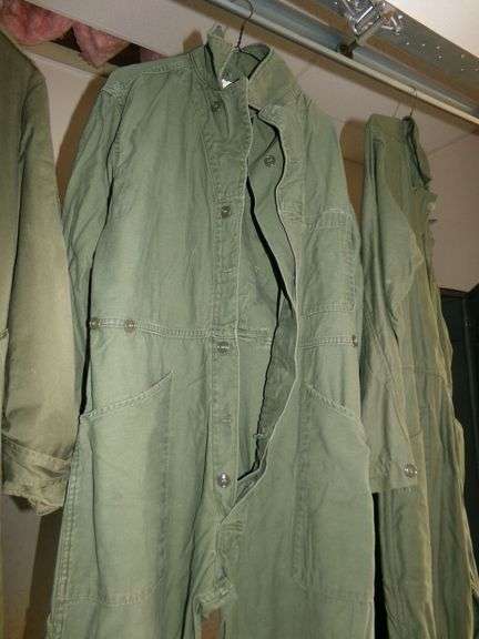 Military Clothing - Auction Ohio