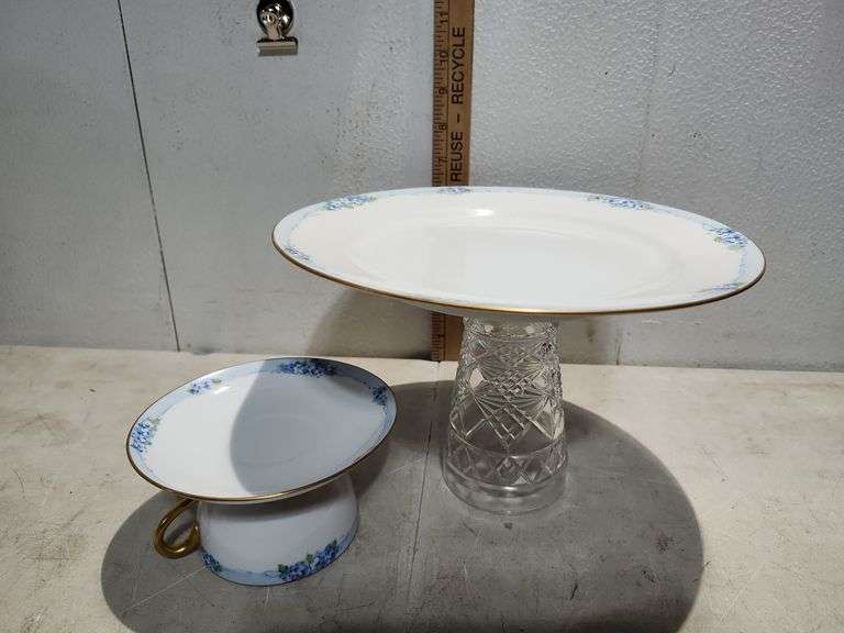 Recreated Japan Blue Flower Dishes Turned Into Serving/Display Trays ...