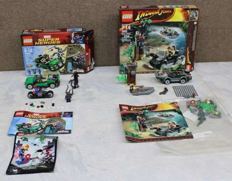 LEGO Marvel Super Heroes Spider-Cycle Chase Set 76004 and LEGO Indiana ...