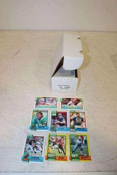 1990 Topps Football Cards - Auction Ohio