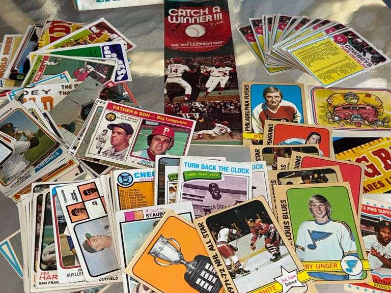 Vintage Trading Cards - Auction Ohio