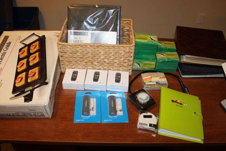 Small Electronics and Office Supplies - Auction Ohio