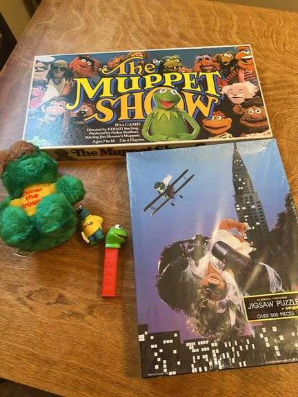 Vintage Muppet Show game, Miss Piggy puzzle, Oscar the Grouch and more ...