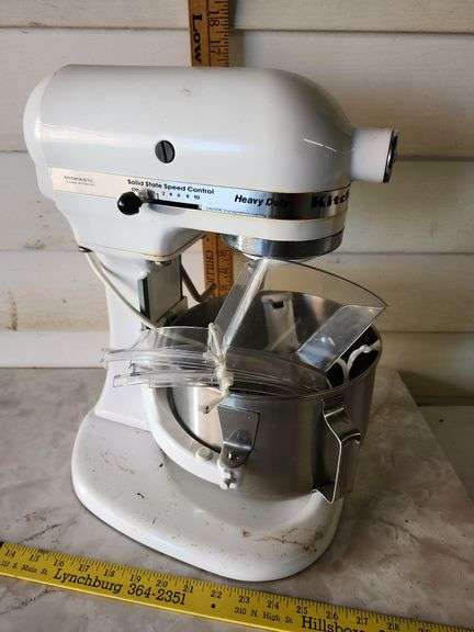 Kitchenaid Heavy Duty Mixer Model K5SS W/Bowl, 3 Attachments & Plastic ...