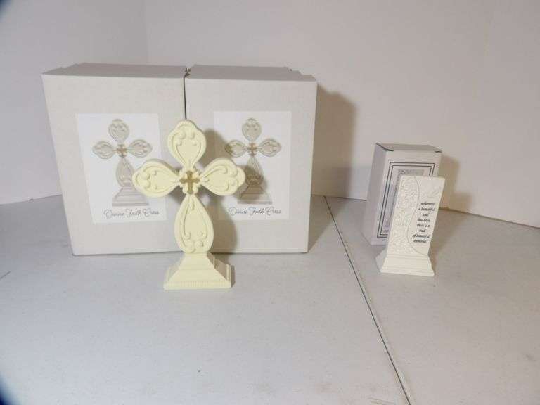 Religious Décor - Auction Ohio