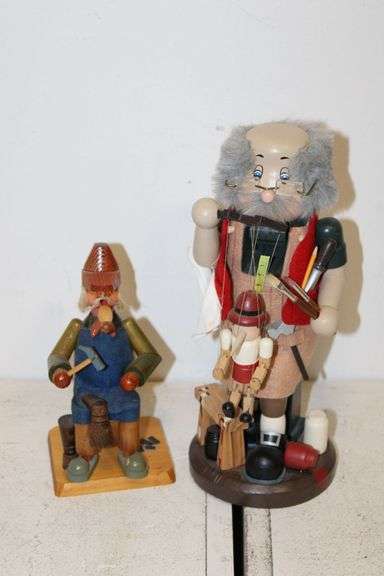 Pinocchio & Shoe Cobbler - Auction Ohio