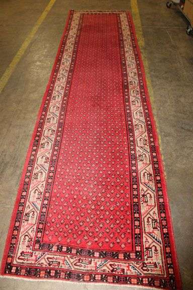 Persian Runner Rug - Auction Ohio