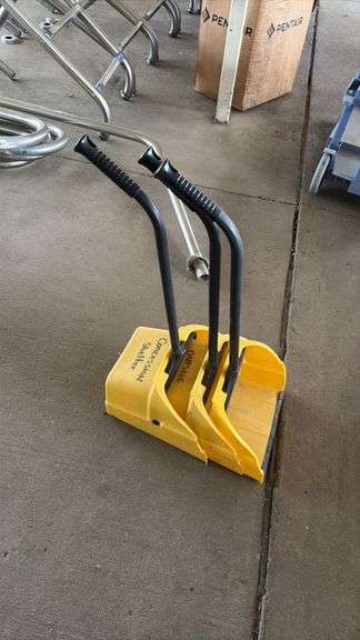Set of Three Yellow commercial dust pans - Auction Ohio