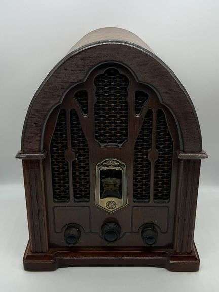 GE Replica Cathedral Radio - Auction Ohio
