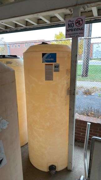 NSF Certified Water Storage Tank - Auction Ohio