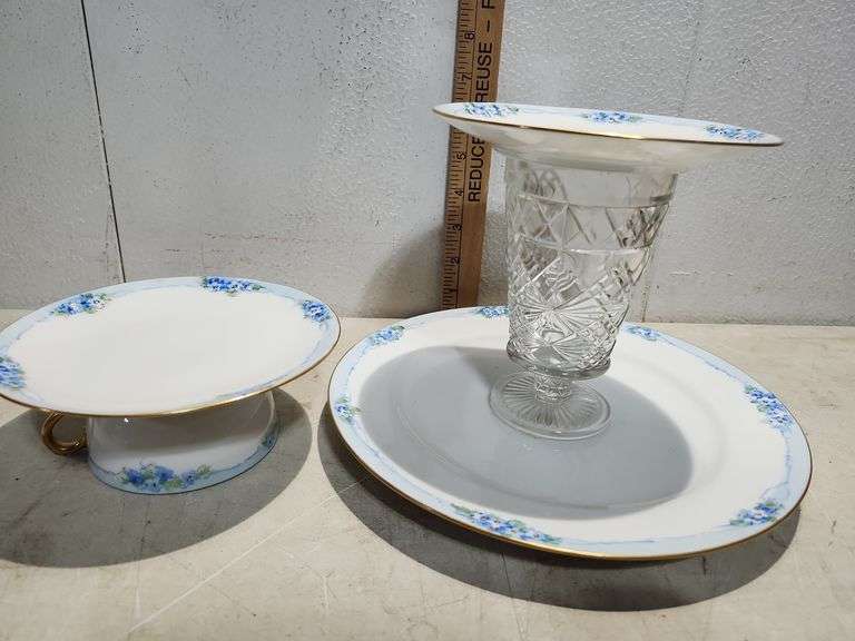 Recreated Japan Blue Flower Dishes Turned Into Serving/Display Trays ...