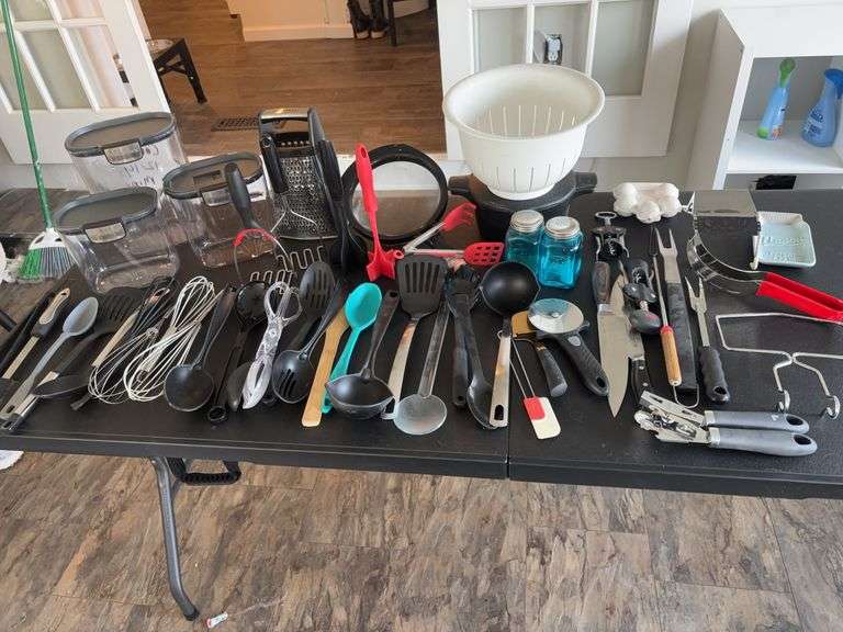 Kitchen Accessories - Auction Ohio