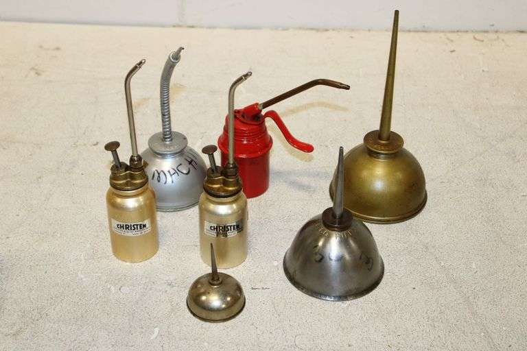 Metal Oiling Cans - Auction Ohio