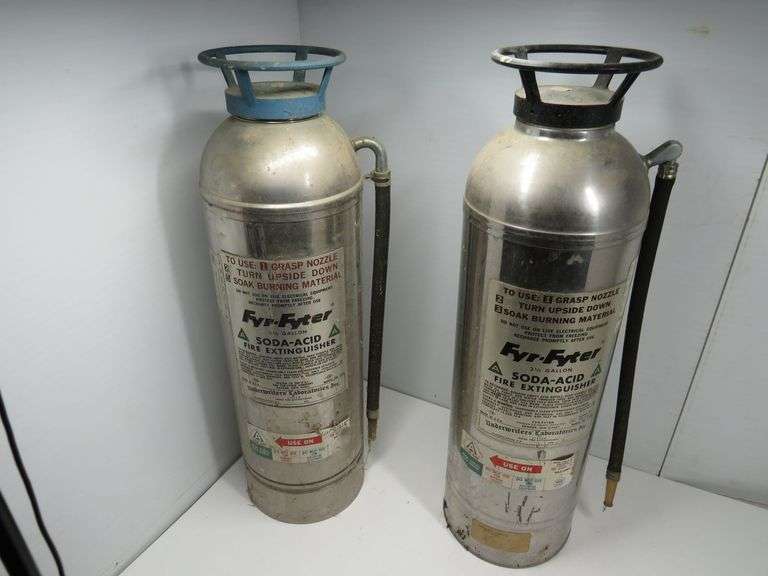 Vintage Fire Extinguishers - Auction Ohio