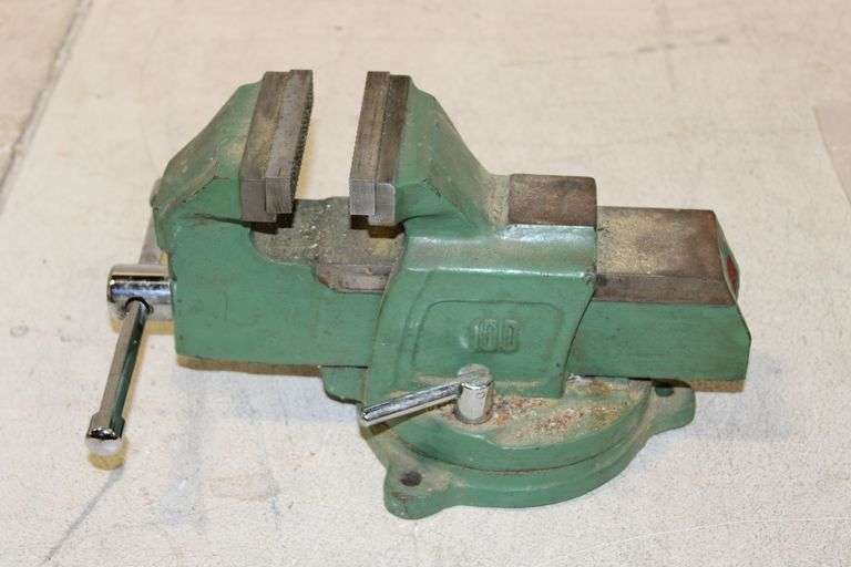 Bench Vise - Auction Ohio