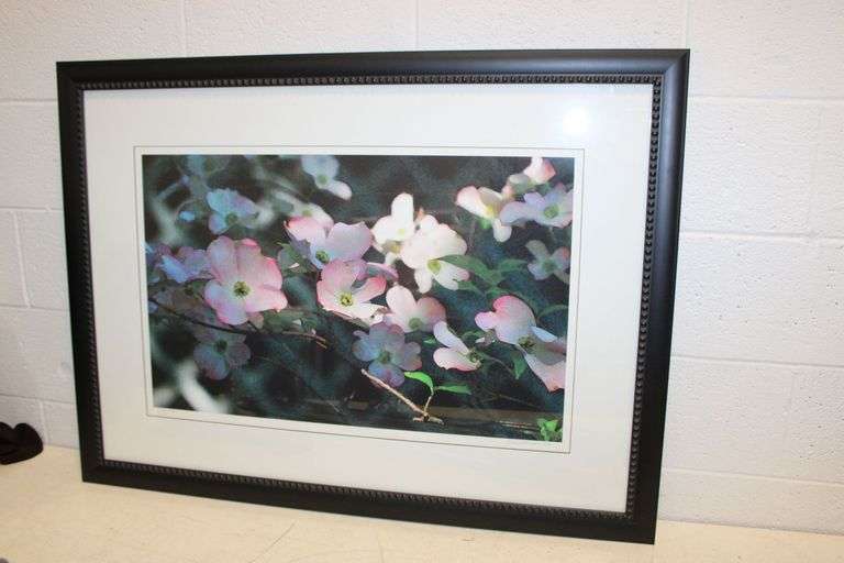 Kristen Hindell "Dogwood" Print - Auction Ohio