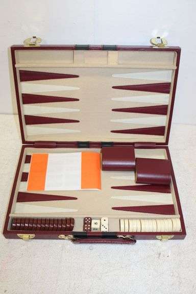 Backgammon Set - Auction Ohio