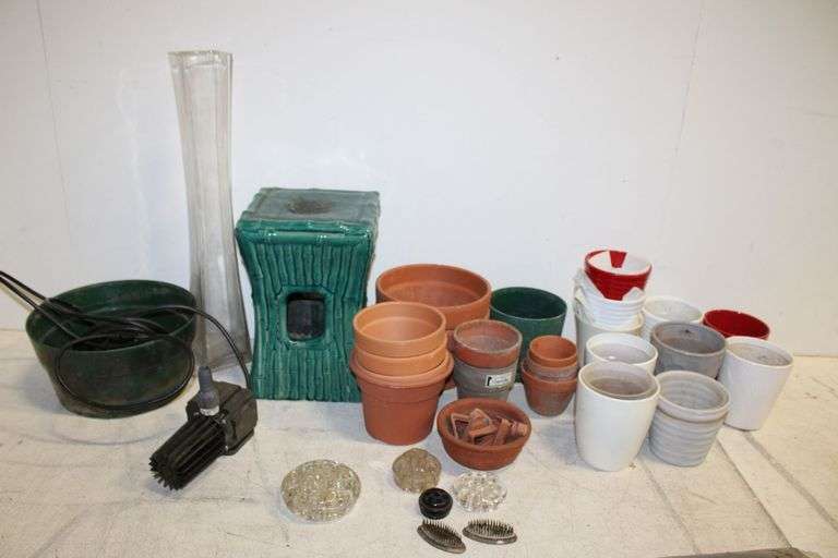 Garden Planters - Auction Ohio