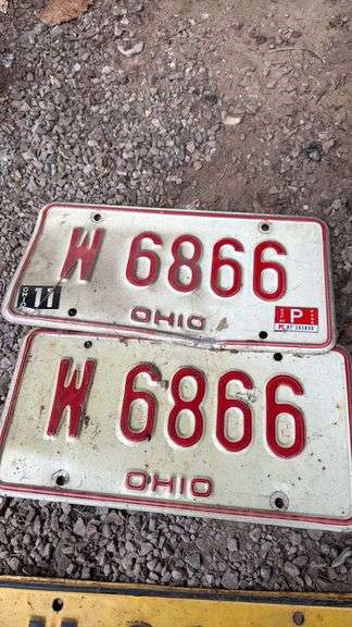 Ohio License Plates W 6866 Set of 2 - Auction Ohio