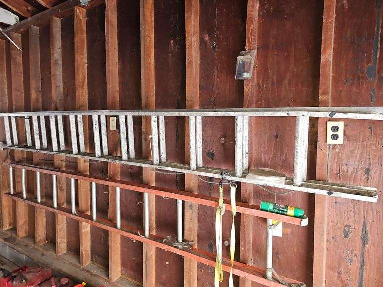Ladders / Extension Ladder - Auction Ohio