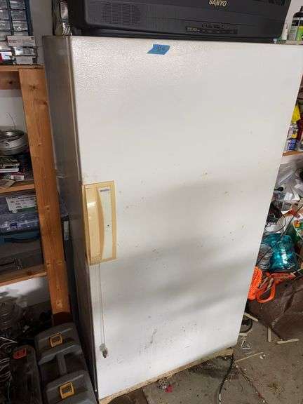 Kenmore Freezer - Auction Ohio