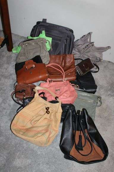 Purses & Bags - Auction Ohio