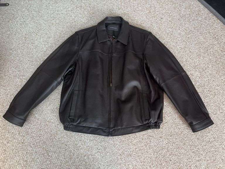 Men’s XLT Brown Croft & Barrow Leather Boomer Jacket - Auction Ohio