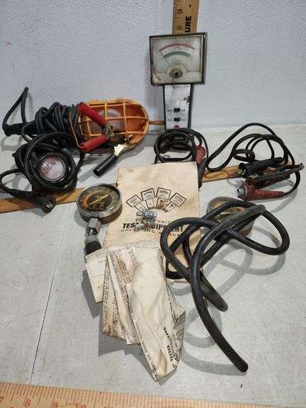 Assorted Electrical Test Equipment, Light, Vacuum Tester, Etc ...