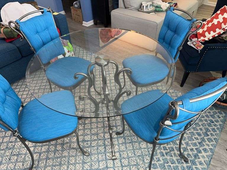 Absolutely gorgeous Fortin Iron Works table and chairs - Auction Ohio