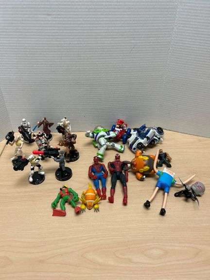 Action Figures Including Star Wars, Superheroes, and Cartoon Characters ...