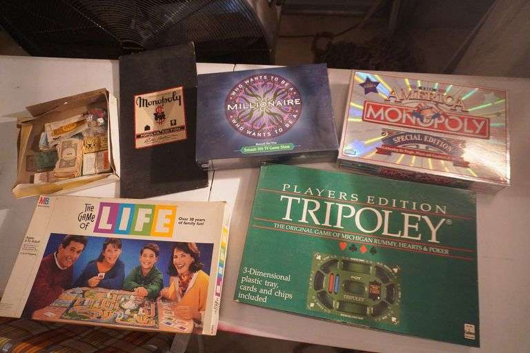 Board Game Collection – Vintage & Modern (One Lot) - Auction Ohio