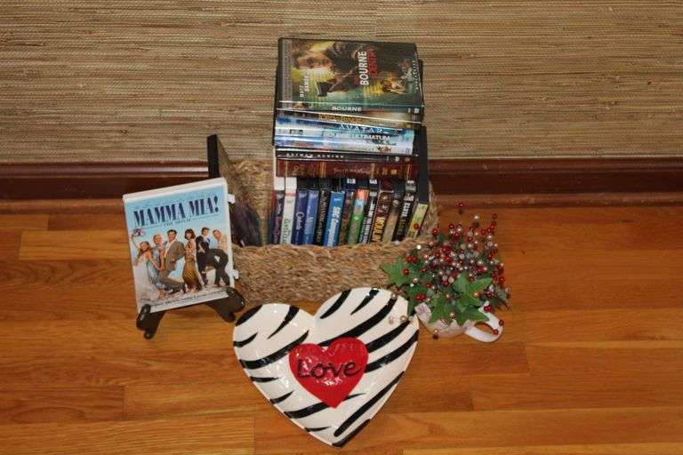 DVD Movies & Décor - Auction Ohio