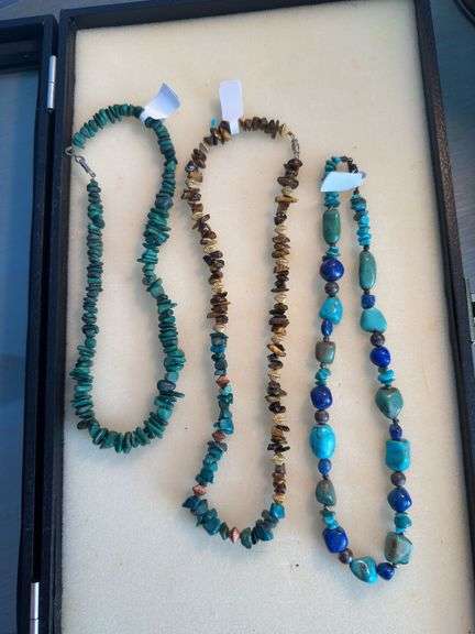 3 turquoise necklaces - Auction Ohio