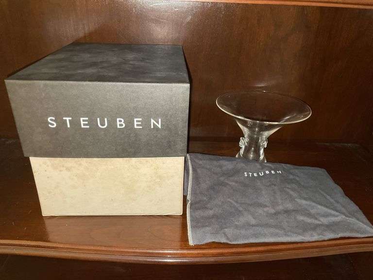 Steuben glass - Auction Ohio